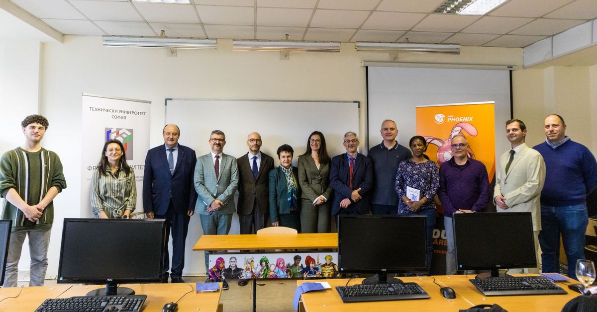 Inauguration de la nouvelle salle informatique de l’Université ...