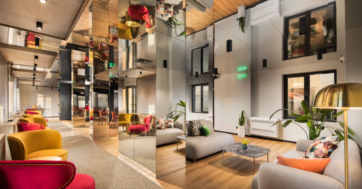 Entract 127 presents its multifunctional event space with spacious open ...